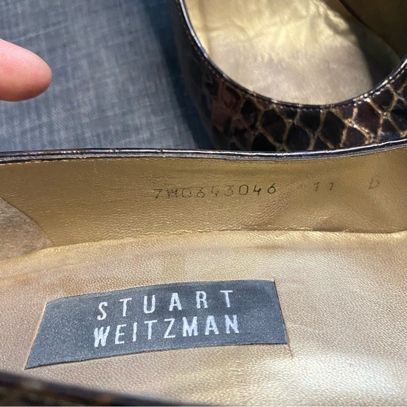 Stuart Weitzman | Shoes | Staurt Weitzman Embossed Snake Print Square ...